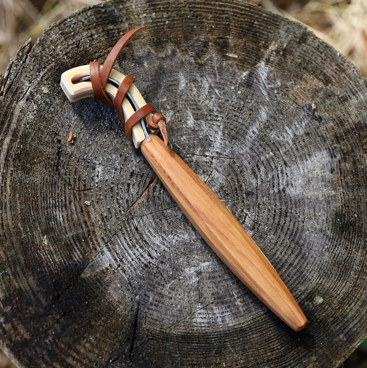 Right Hand Compound Hook Knife – Green Haven Forge